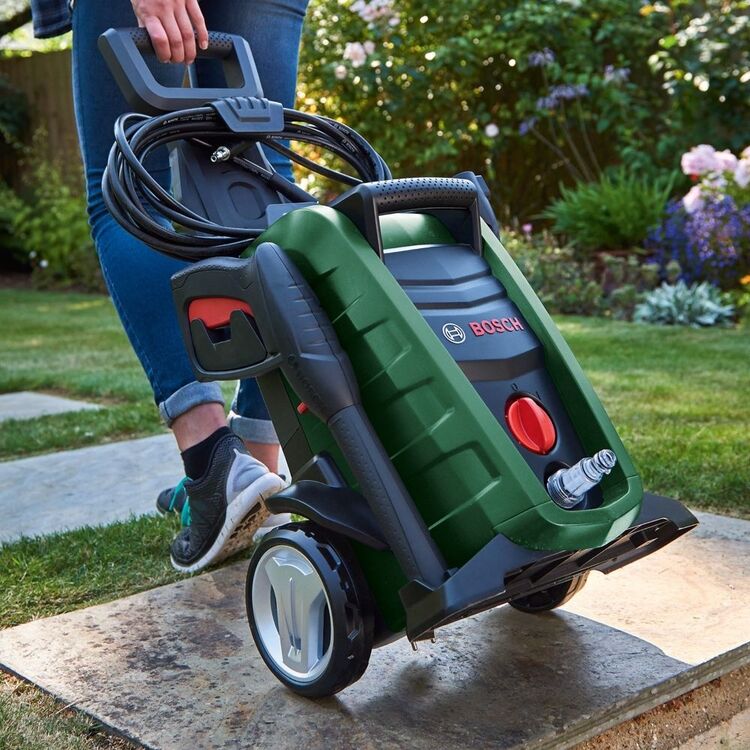 Минимойка высокого давления Bosch Universal Aquatak 135 (06008A7C00)